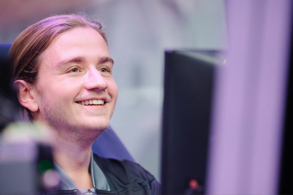 N0tail OG ออกมาเผย chat wheel Dota2 สุดโปรด | ONE Esports Thailand