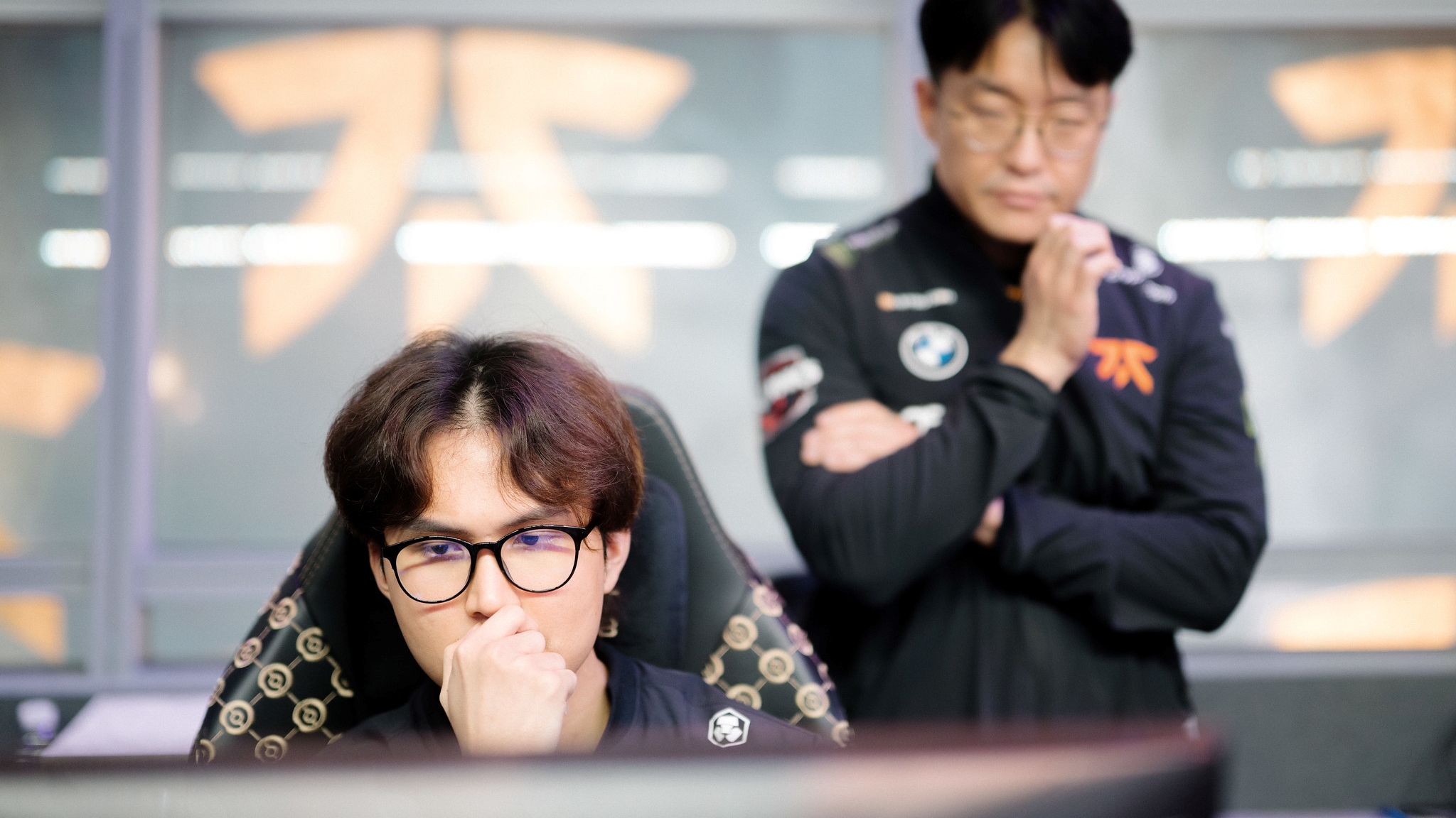 เก็บเรียบ! Fnatic โค่น T1-SMG รอบไทเบรค จบรองแชมป์ DPC SEA | ONE Esports Thailand
