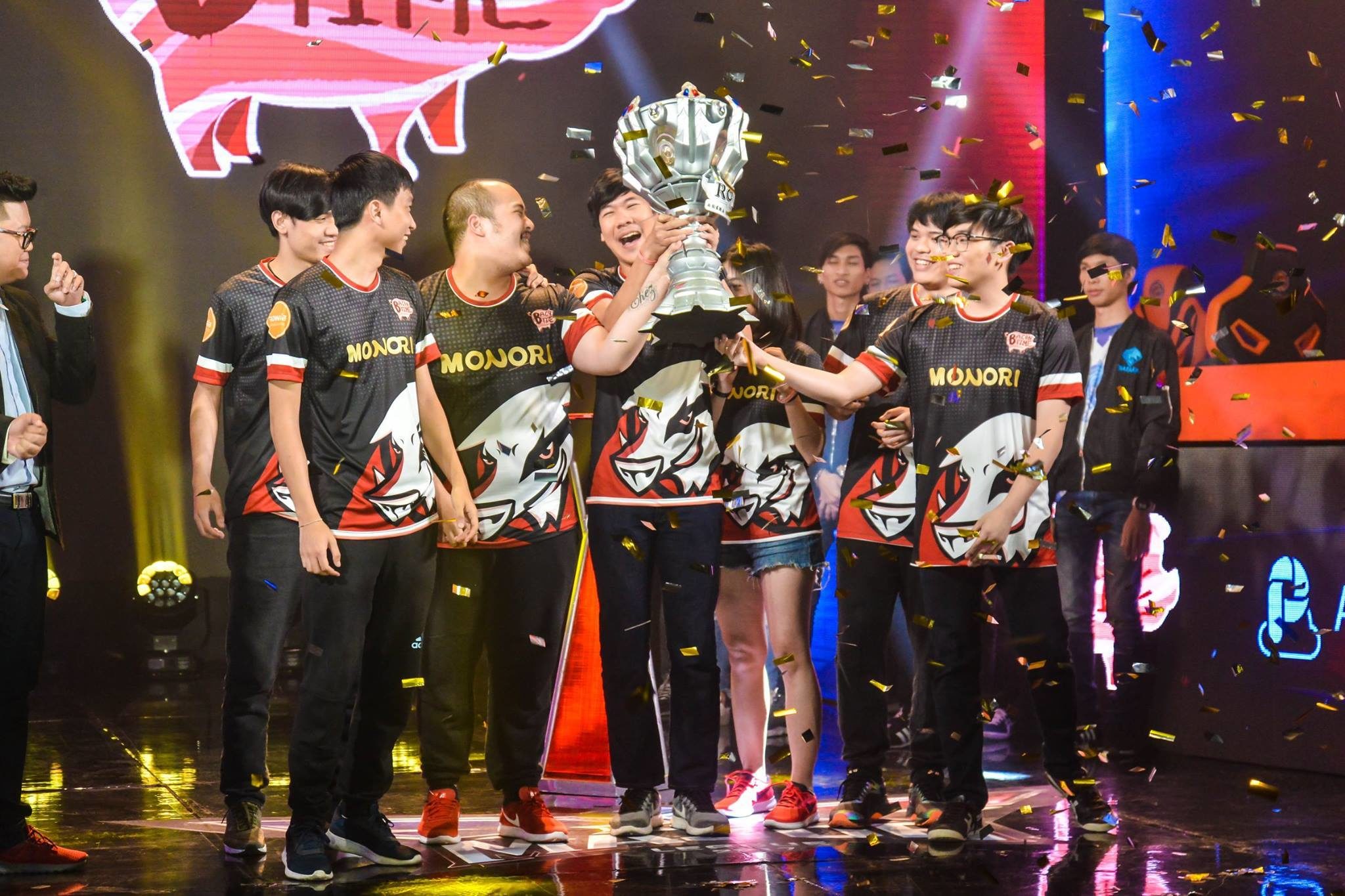 Cherie อดีตโปร RoV เปิดตัวผลงานเพลงแร็ปครั้งแรก | ONE Esports Thailand