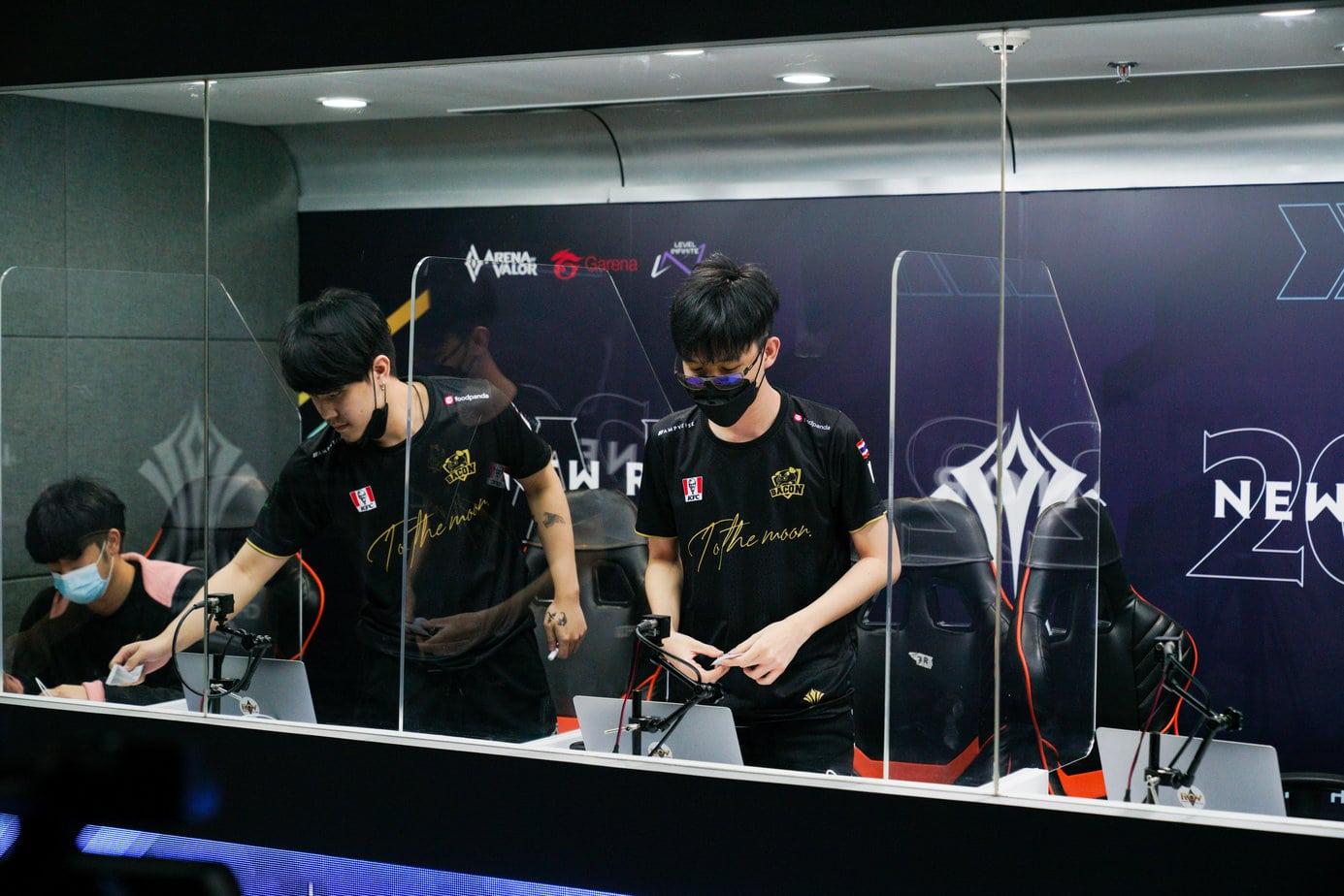 AIC 2022 : Bacon Time พ่าย 0-3 รอแก้ตัวสายล่าง | ONE Esports Thailand