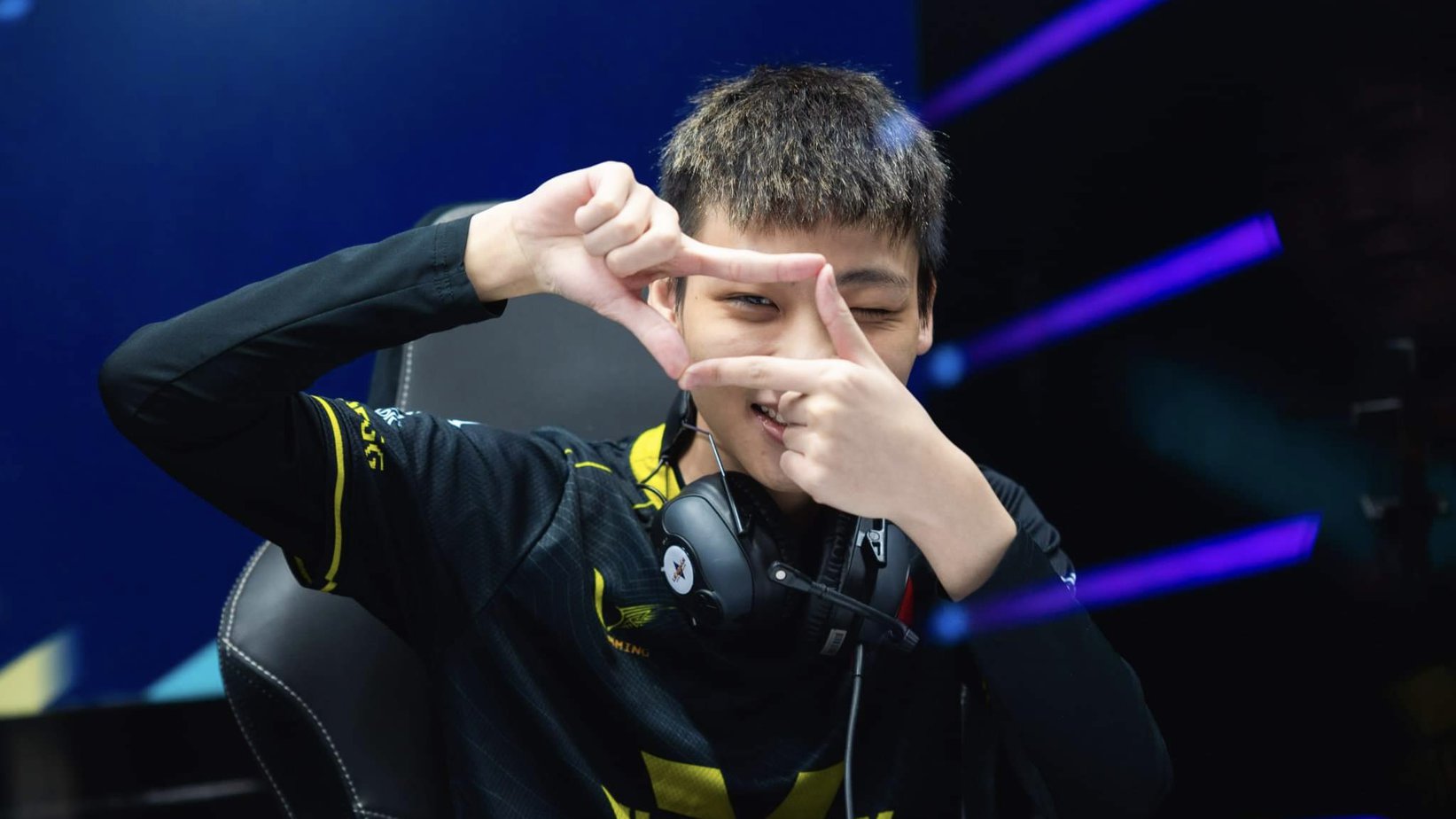 BirdLB ลั่นถึงเวลา V Gaming จารึกประวัติศาสตร์แชมป์ AIC | ONE Esports ...