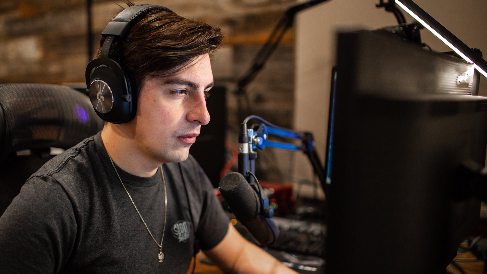 สาเหตุที่ Shroud ต้องเปลี่ยนจอหลังลงแรงค์แพ้ 9 แมตช์ติด | ONE Esports ...