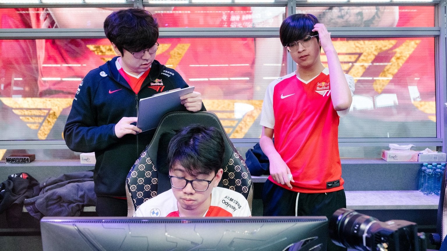 Kuku เปิดธุรกิจใหม่ร้านอาหารและล้างรถ | ONE Esports Thailand