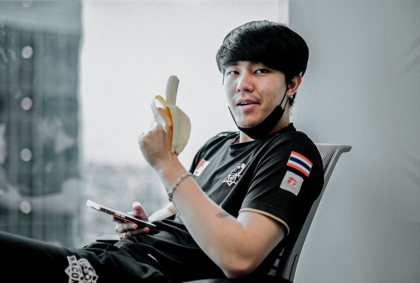 Moowan เล่าช็อตไฟต์สุดท้ายช่วย Bacon ฝัง Talon | ONE Esports Thailand