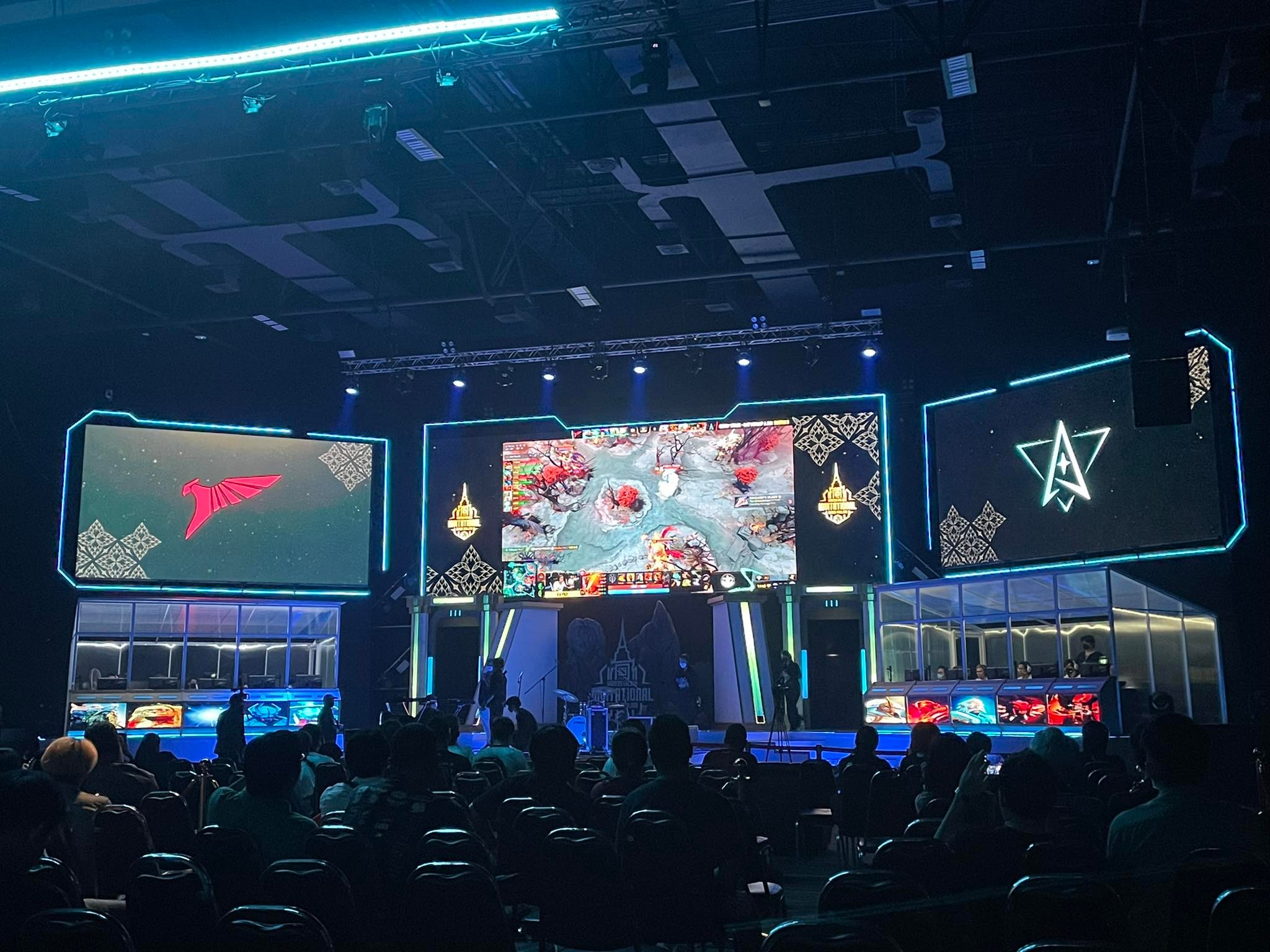 Talon เปิดหัวสวย รั้งจ่าฝูงกลุ่มเอ Gamers Galaxy HatYai | ONE Esports ...