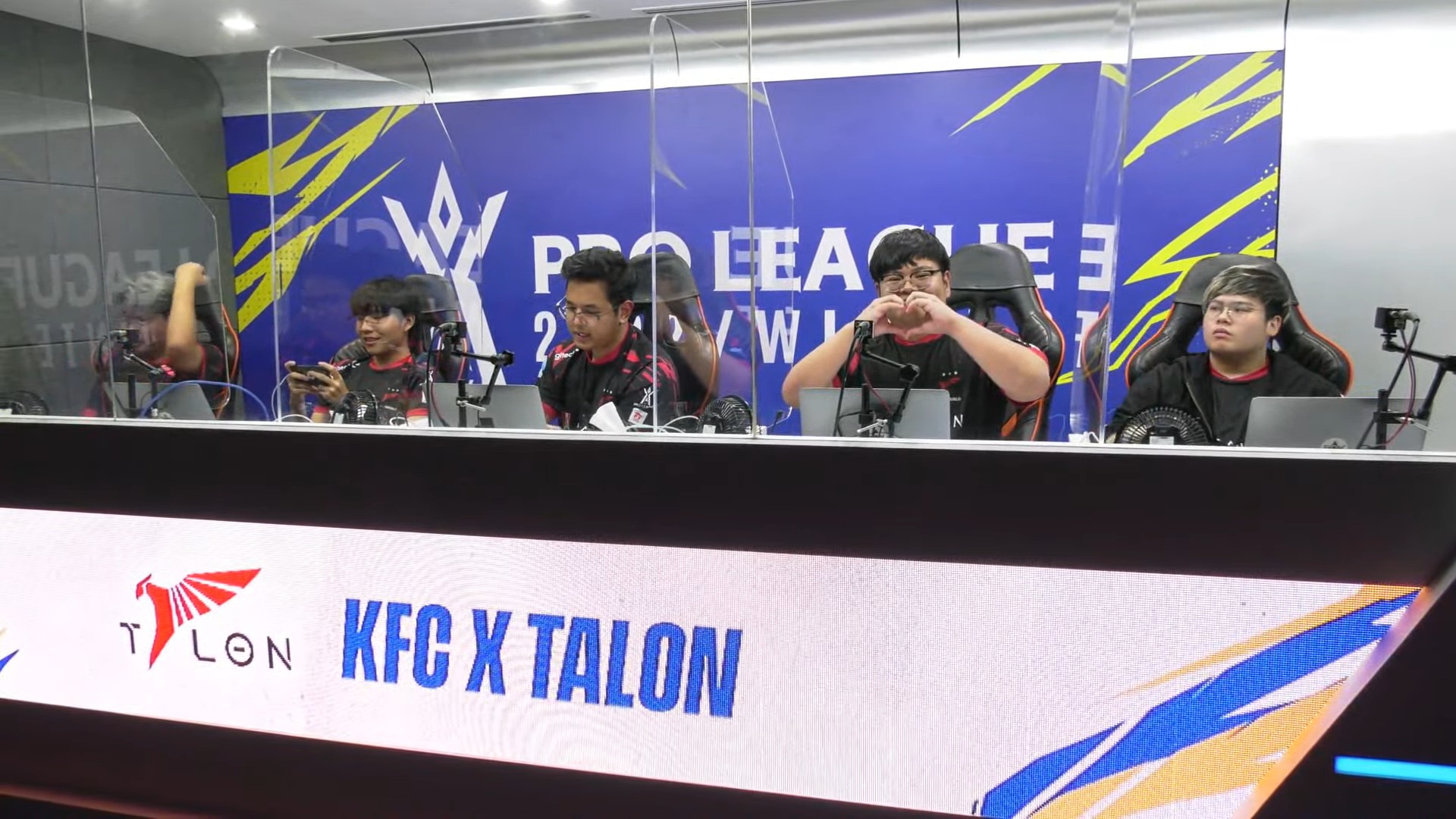 KOG ปิดเกมไม่ลง KFC x Talon โชว์แรงฮึด Reverse Sweep กลับ3-2 | ONE ...