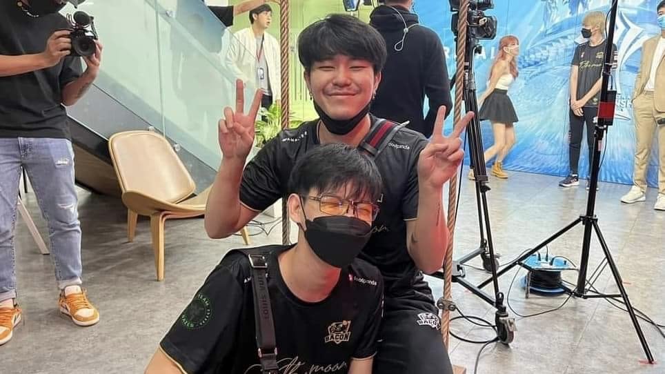 Moowan เล่าเบื้องหลังช็อตพลิกปิดเกมชนะ EVOS | ONE Esports Thailand
