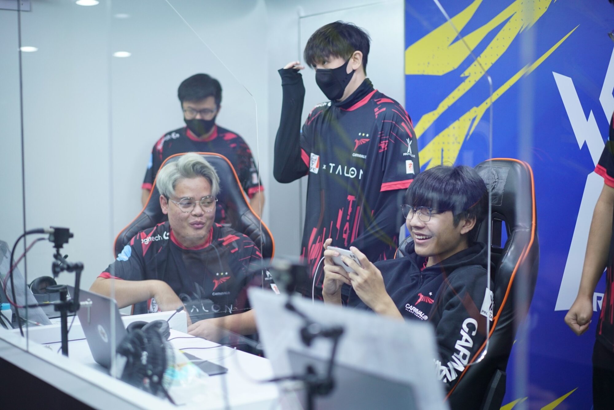 KFC x Talon คว้าชัย 4 นัดติดอัด eArena 3-0 ขยับขึ้นหัวตาราง | ONE ...