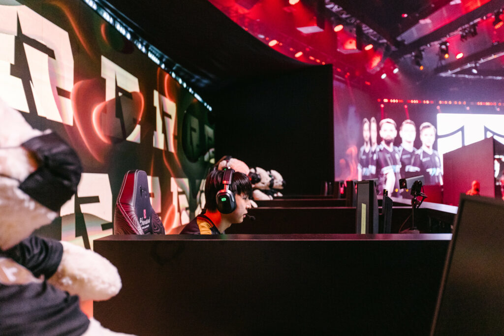 xNova พร้อมลา RNG ประกาศหาทีมใหม่หลังจบ TI11 | ONE Esports Thailand