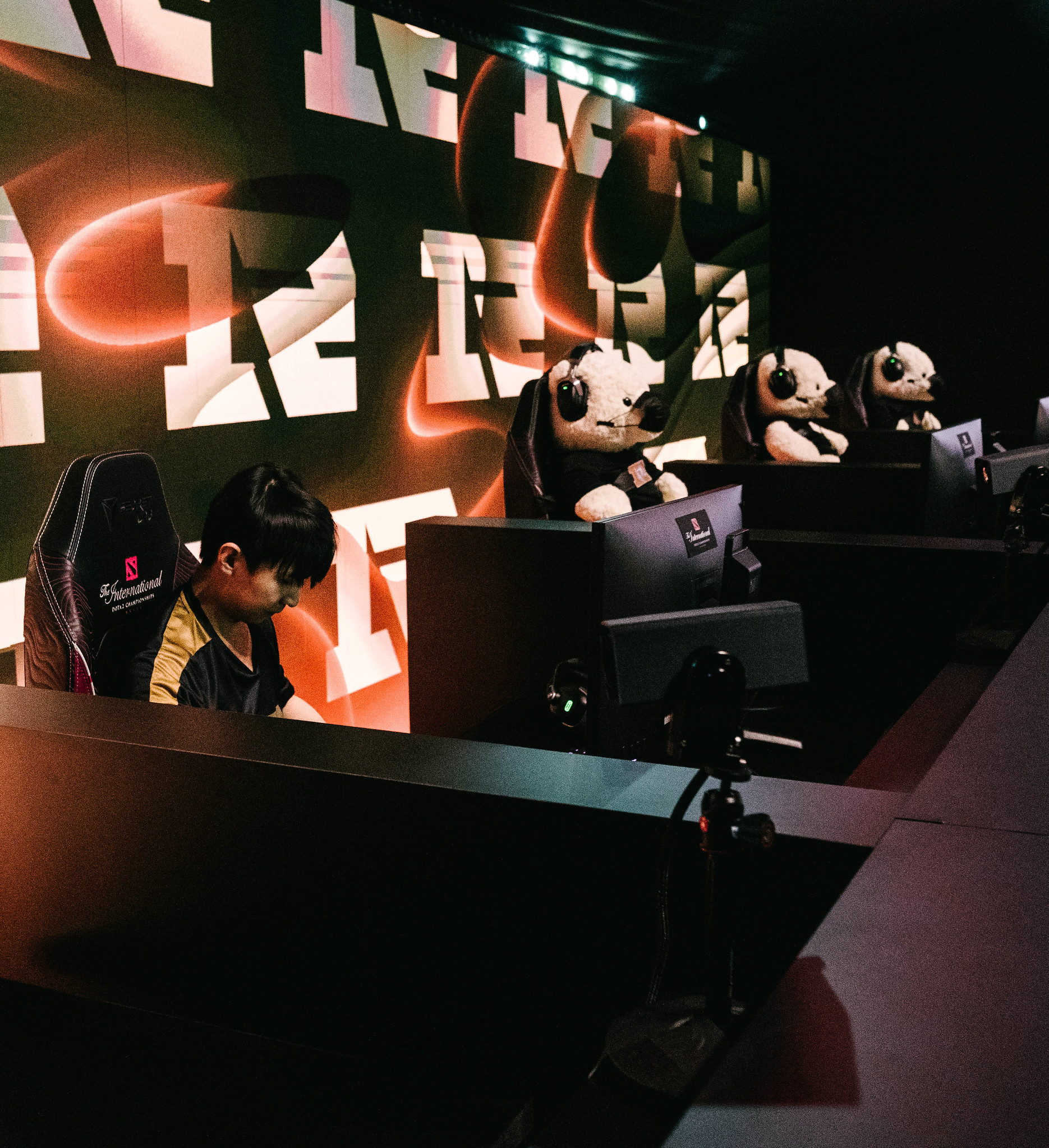 xNova พร้อมลา RNG ประกาศหาทีมใหม่หลังจบ TI11 | ONE Esports Thailand