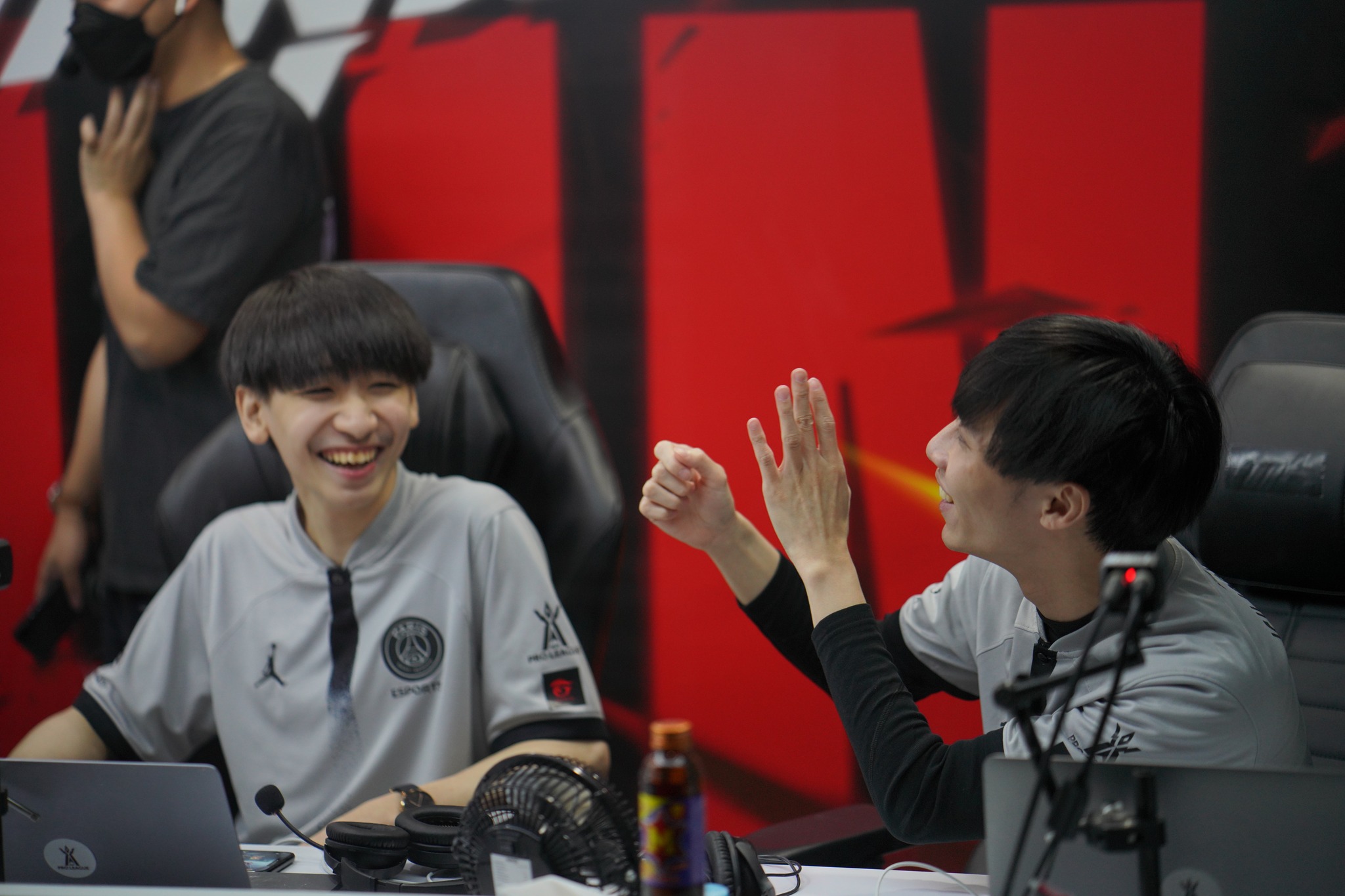 PSG Esports เดินหน้าเก็บแต้ม EVOS ยังไร้ชัย RPL 2023 Summer | ONE ...