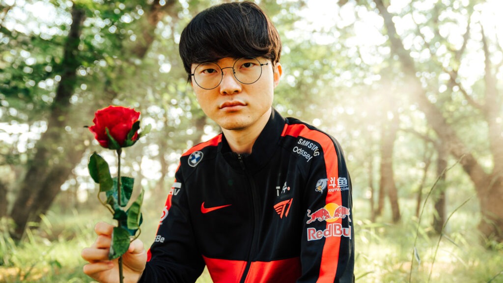 เผยสาเหตุที่สัญลักษณ์ฉลอง 10 ปีของ Faker เป็นดอกกุหลาบ | ONE Esports ...