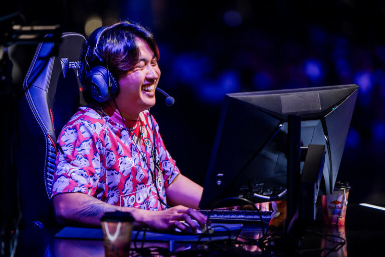 CGRS Crosshair&Setting:การตั้งของผู้เล่นชาวไทยจาก Paper Rex | ONE Esports Thailand