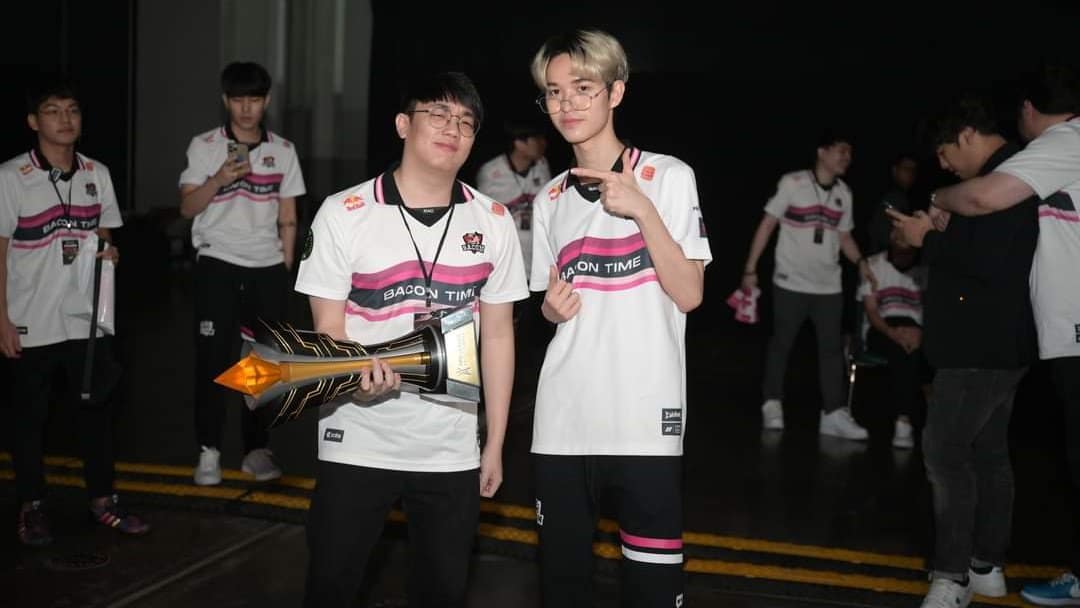 โปร RoV ต่างประเทศตอบตรงกันใครคือเมจเบอร์หนึ่งไทย | ONE Esports Thailand