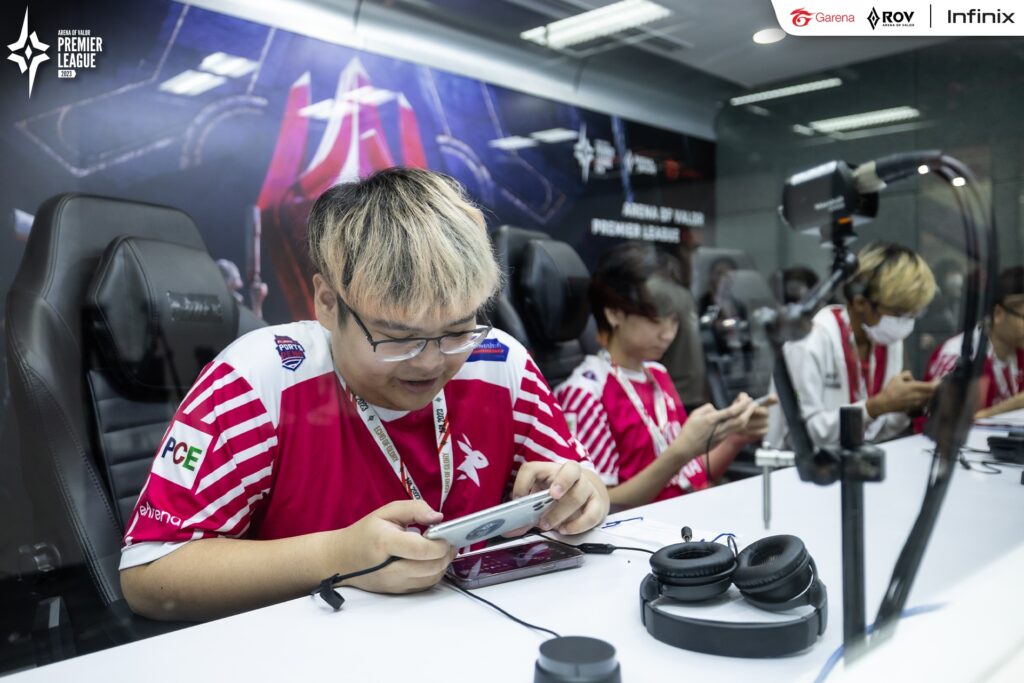 eArena พ่าย Flash Wolves 1-2 เปิดสนาม APL 2023 | ONE Esports Thailand