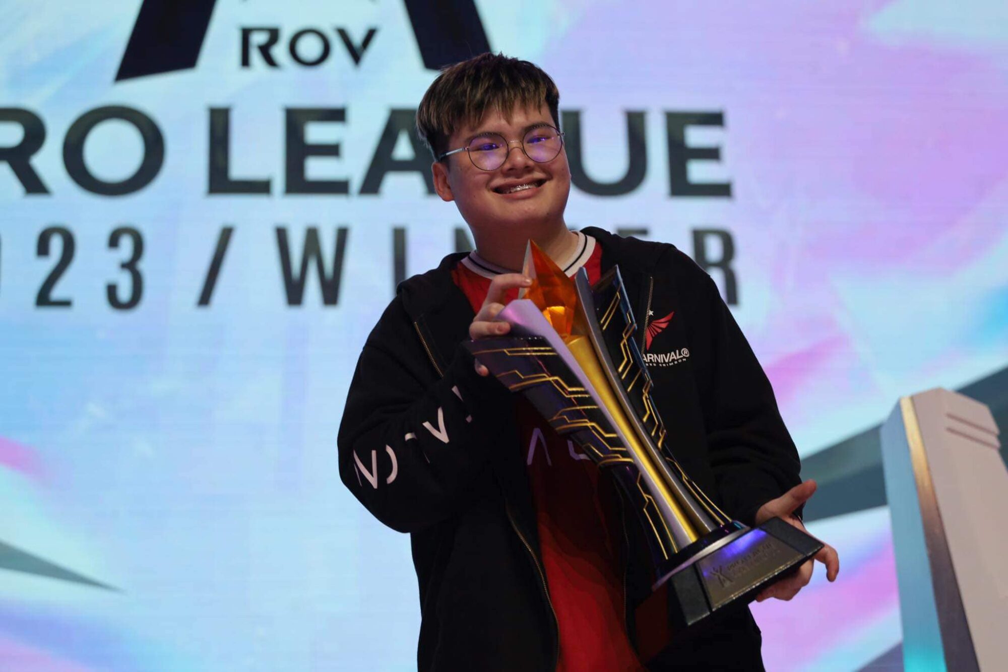 NTNz เผยความผิดพลาดจากซีซั่นที่แล้วช่วย Talon คว้าแชมป์ | ONE Esports ...