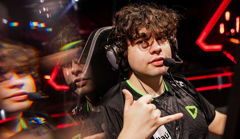 Less ต่อสัญญา LOUD เตรียมลุยต่อใน VCT 2024 | ONE Esports Thailand