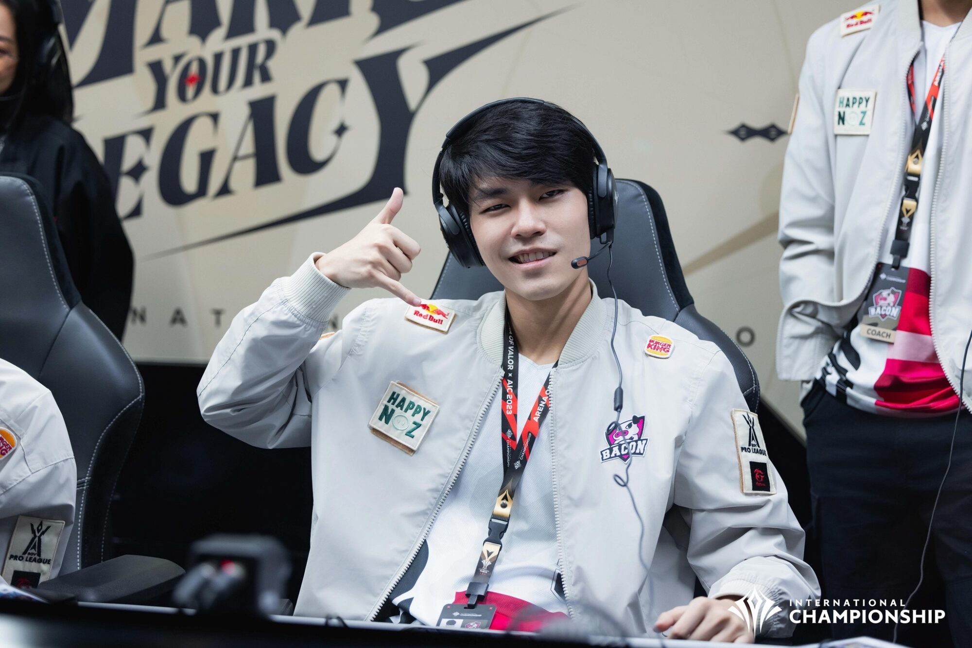 Moowan ปัดข่าวเตรียมย้ายซบ eArena เผยหมดสัญญา Bacon Time | ONE Esports Thailand