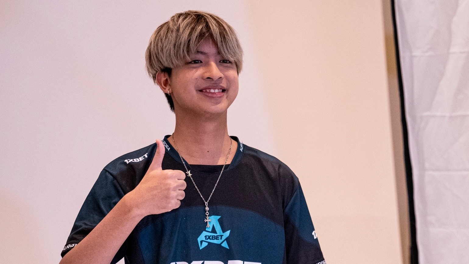 23savage ให้ความรู้สื่อต่างแดนความต่างระหว่างมวยไทยกับสากล | ONE Esports Thailand