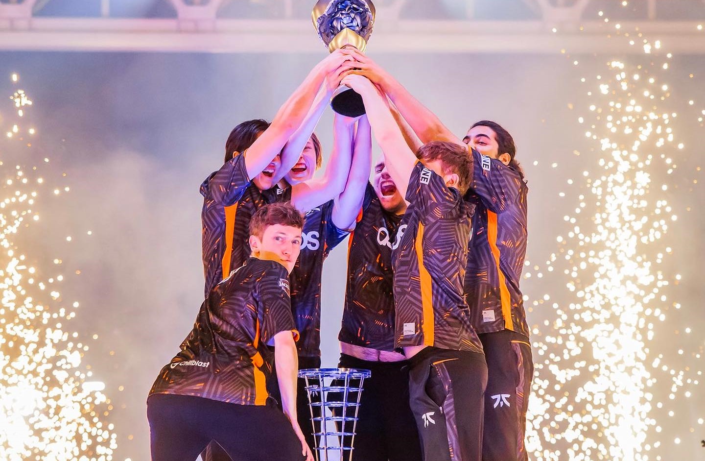 Fnatic แถลงขยายสัญญา Boaster อยู่ช่วยทีมล่าแชมป์จนถึงปี 2025 | ONE ...