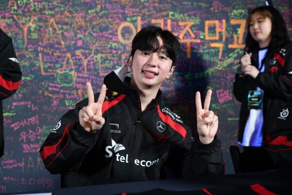 f0rsakeN รู้สึกแย่ทำให้ xccurate พี่ชาย อดไป Masters Madrid | ONE ...