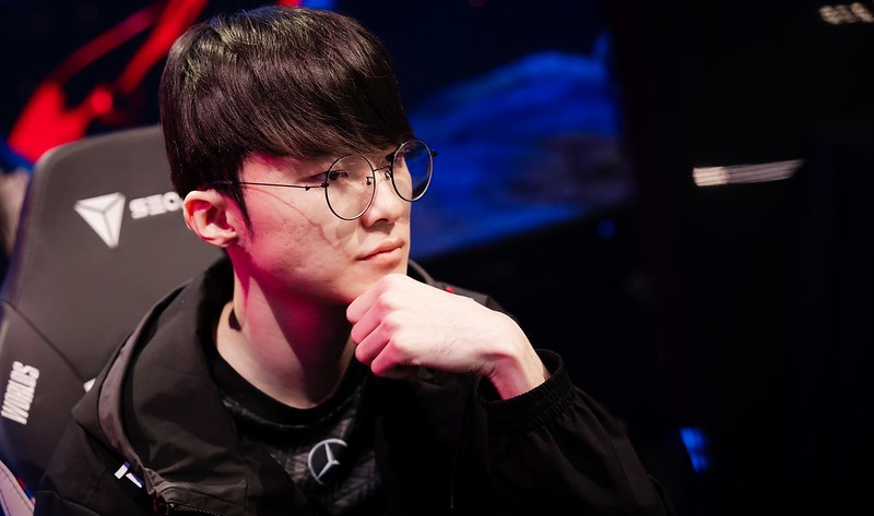 Faker คอลแลบแบรนด์ดัง เปิดตัวคอลเลกชันเก้าอี้เกมมิ่งสุดพิเศษ | ONE ...