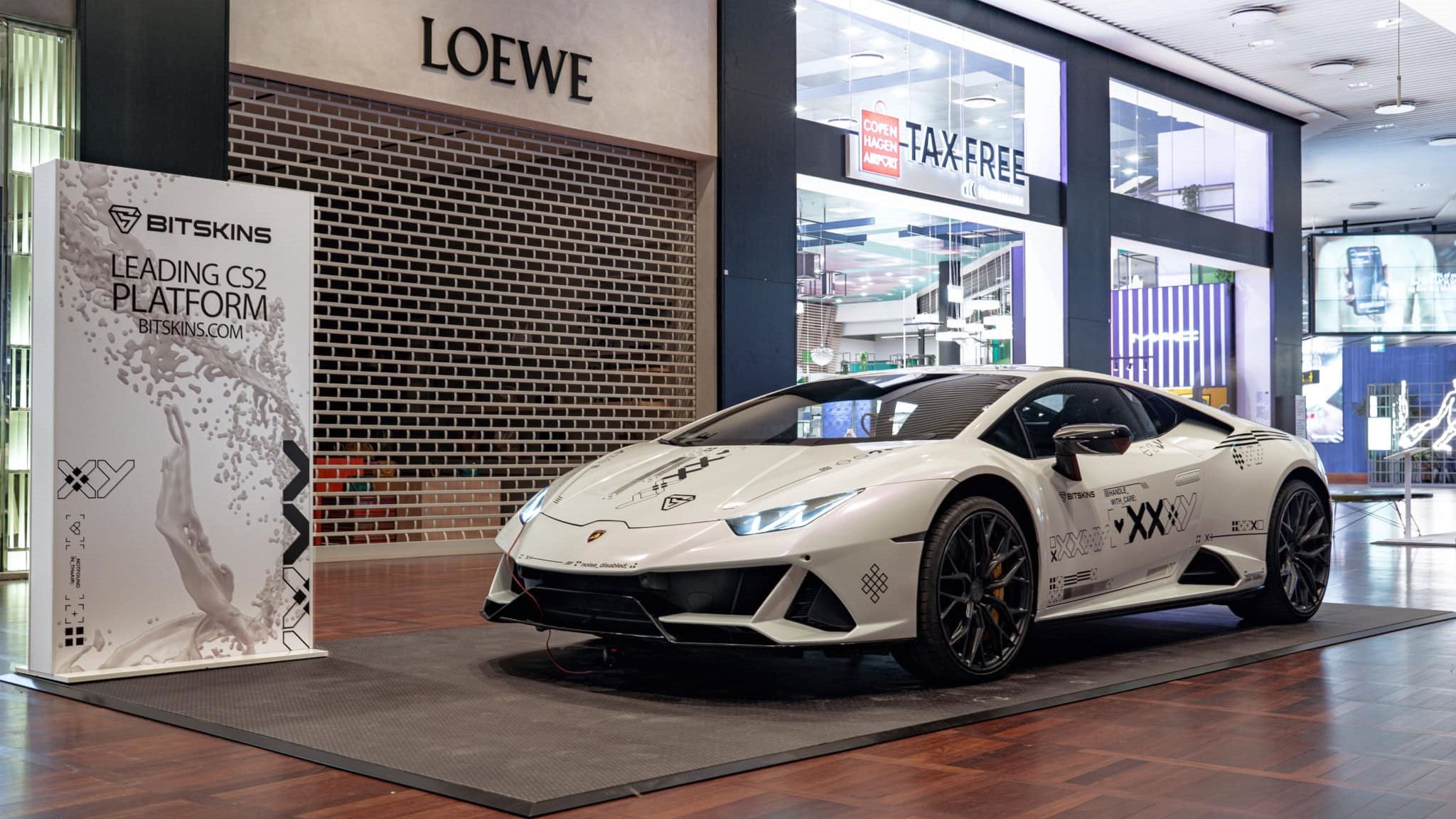 Printstream สกิน CS:GO ฝีมือคนไทยโชว์บน ลัมโบร์กีนี | ONE Esports Thailand