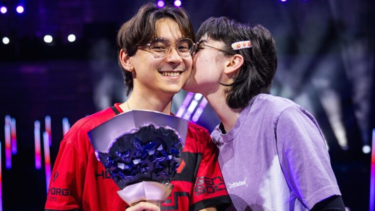 TenZ ฝันเป็นจริงคว้าแชมป์โดยมี Kyedae เชียร์ติดขอบสนาม | ONE Esports ...
