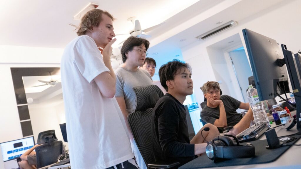 Lorenof เผยความต่างทีม SEA ทำไมเป็นรอง EU หลายด้าน | ONE Esports Thailand