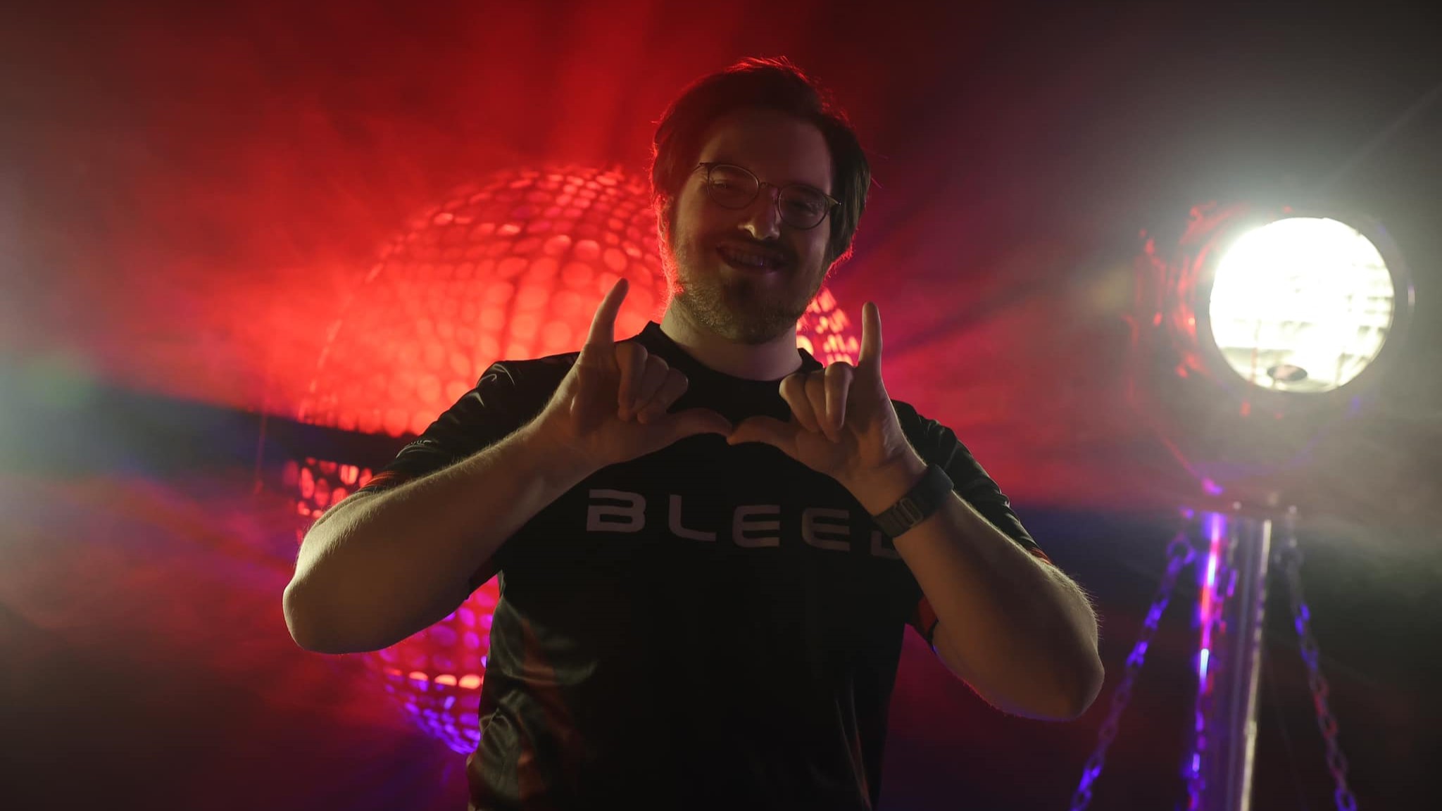 yay อัพเดทปัญหาสายตาพร้อมขอบคุณแฟนๆ ชาวไทยที่เป็นห่วง | ONE Esports ...