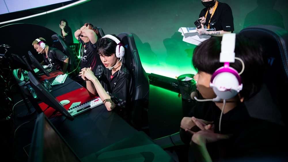 Twisted Minds แซง eArena คว้าแชมป์ PGS 4 | ONE Esports Thailand