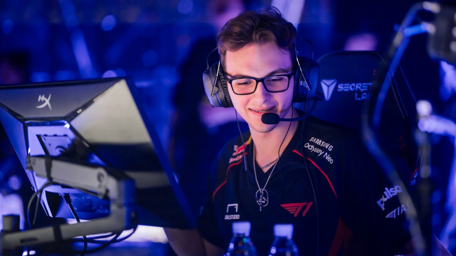 Rossy บอกลา T1 และ Pacific League เตรียมบินกลับอเมริกา | ONE Esports ...