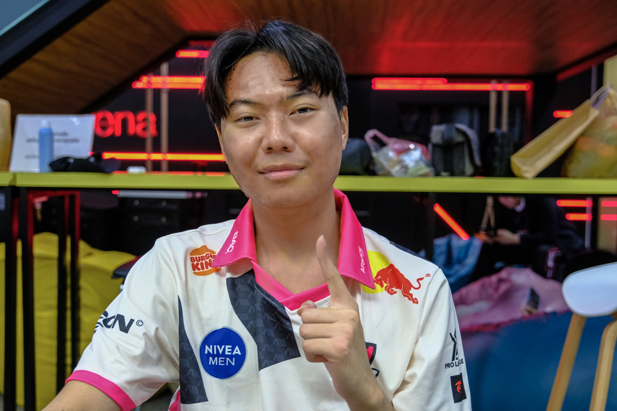 Bboss พูดถึงการปรับตัวกับ Bacon Time หลังประเดิมคว้าชัย | ONE Esports Thailand