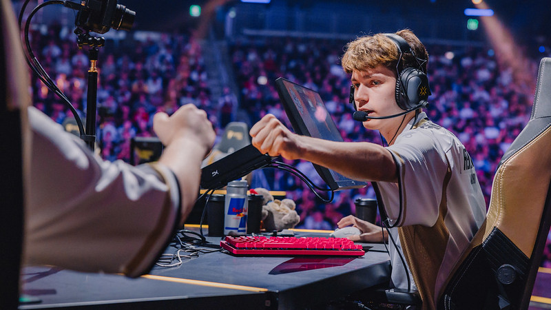 MiniBoo สัญญา ปีหน้า Team Heretics จะคว้าแชมป์ | ONE Esports Thailand