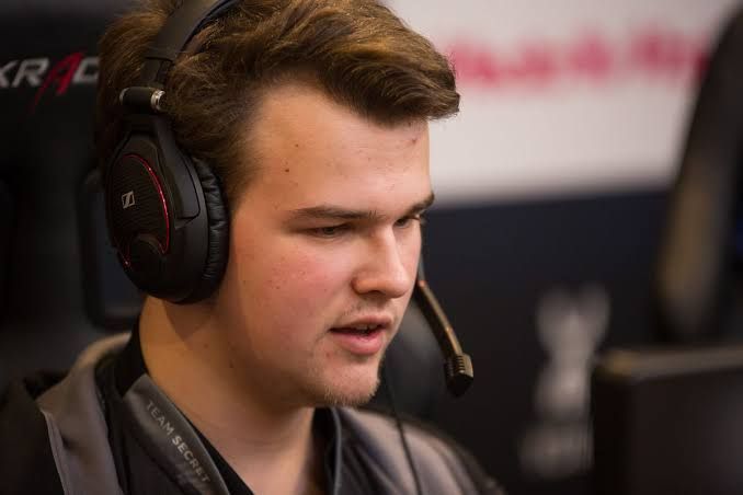 ไม่ใช่แค่ผม! Khezu บอกใบ้เพื่อนร่วมทีม Chaos อาจวงแตก | ONE Esports ...