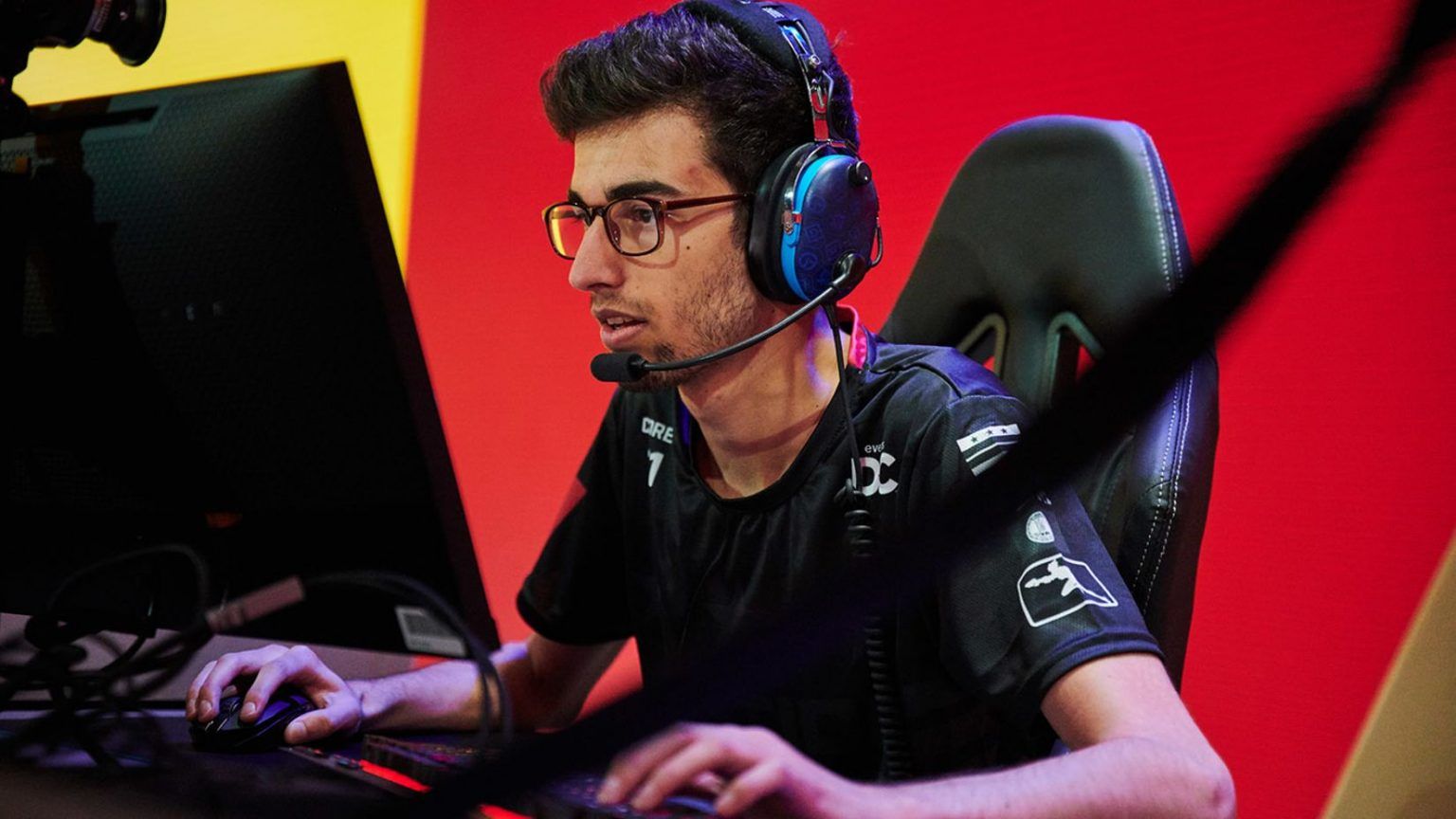 ตามเพื่อน! Corey แชมป์โลก Overwatch รีไทร์สู่วงการ Valorant | ONE ...