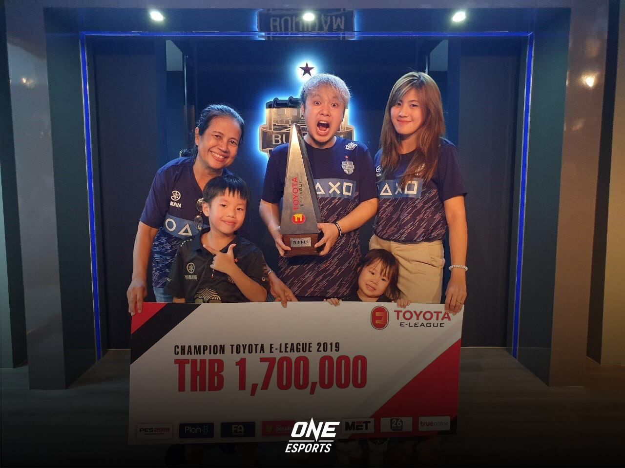 BOSSUI: ผู้พาบุรีรัมย์คว้าแชมป์ 3 สมัยและสถานีต่อไปคือแชมป์โลก | ONE Esports Thailand