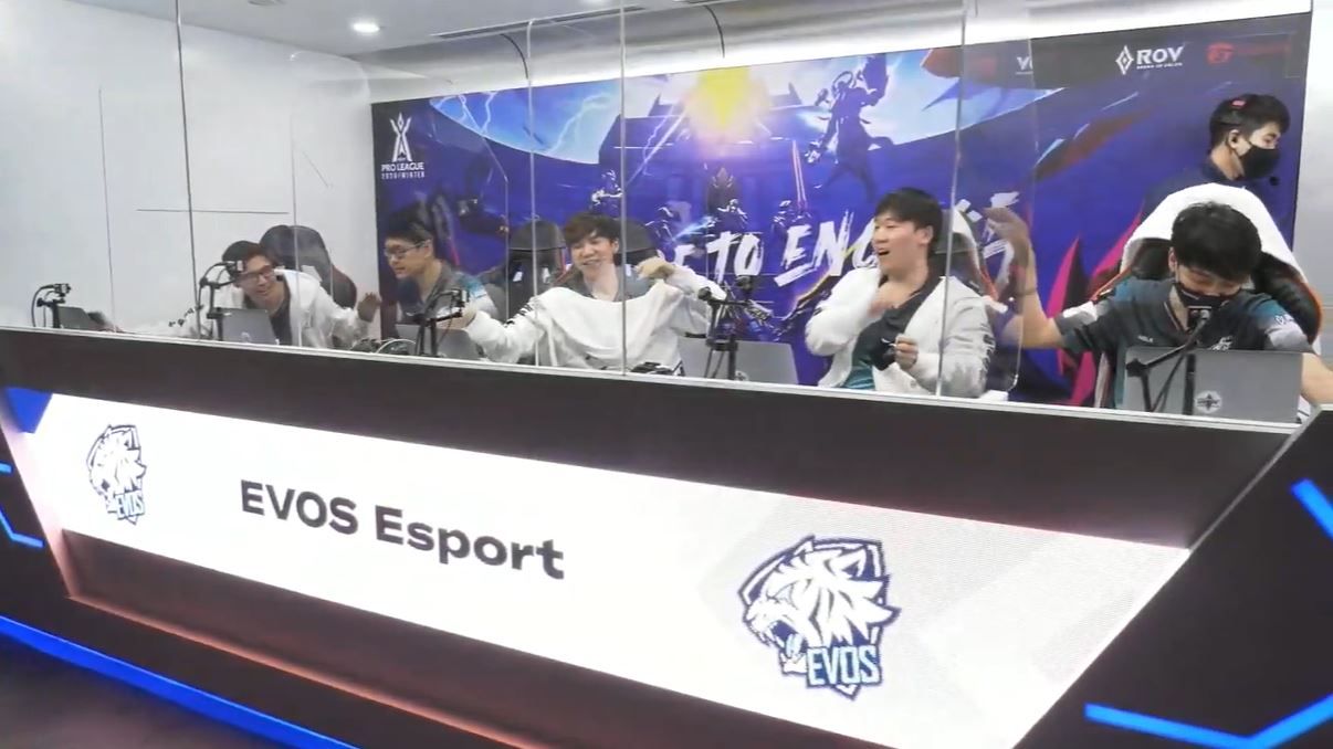 ยังไร้ชัย!NeoES เซ็งนำ 2-0 โดน EVOS พลิก 2-3 | ONE Esports Thailand